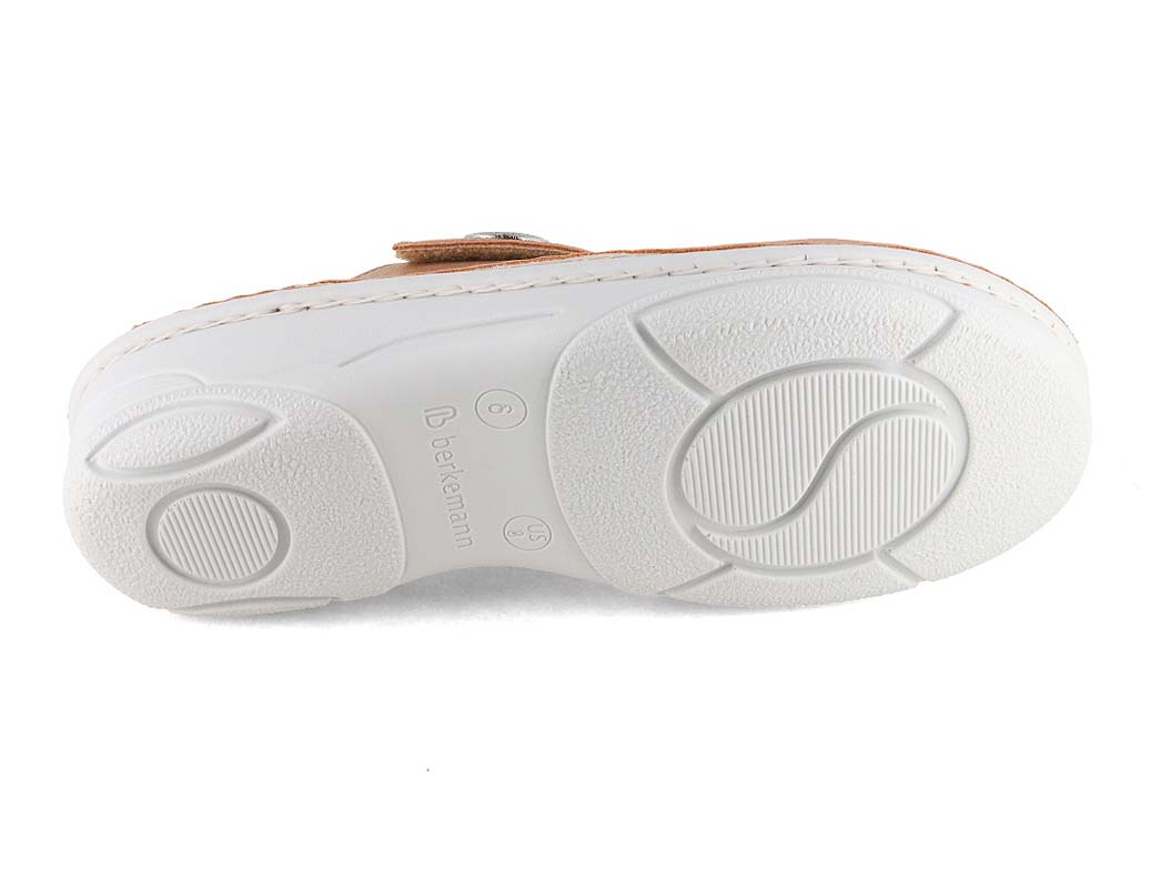 Berkemann Adjustable leather Clogs | Heliane, beige