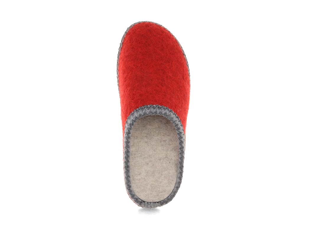Living Kitzbühel Women Slippers| Uni crochet, Red