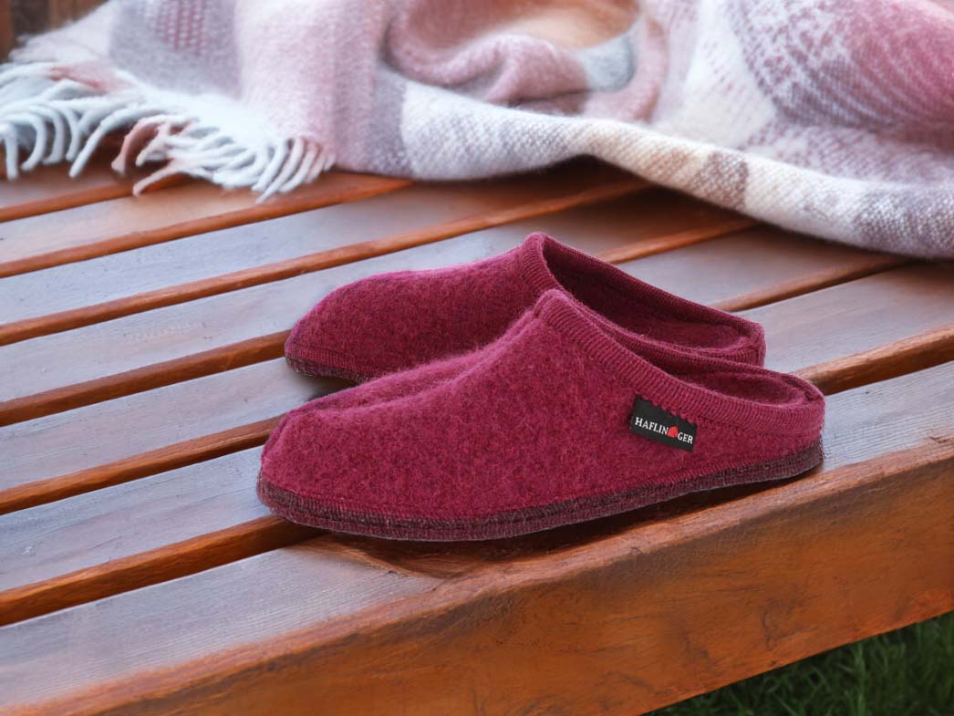 HAFLINGER Men Women Felt Slippers | Alaska, mulberry