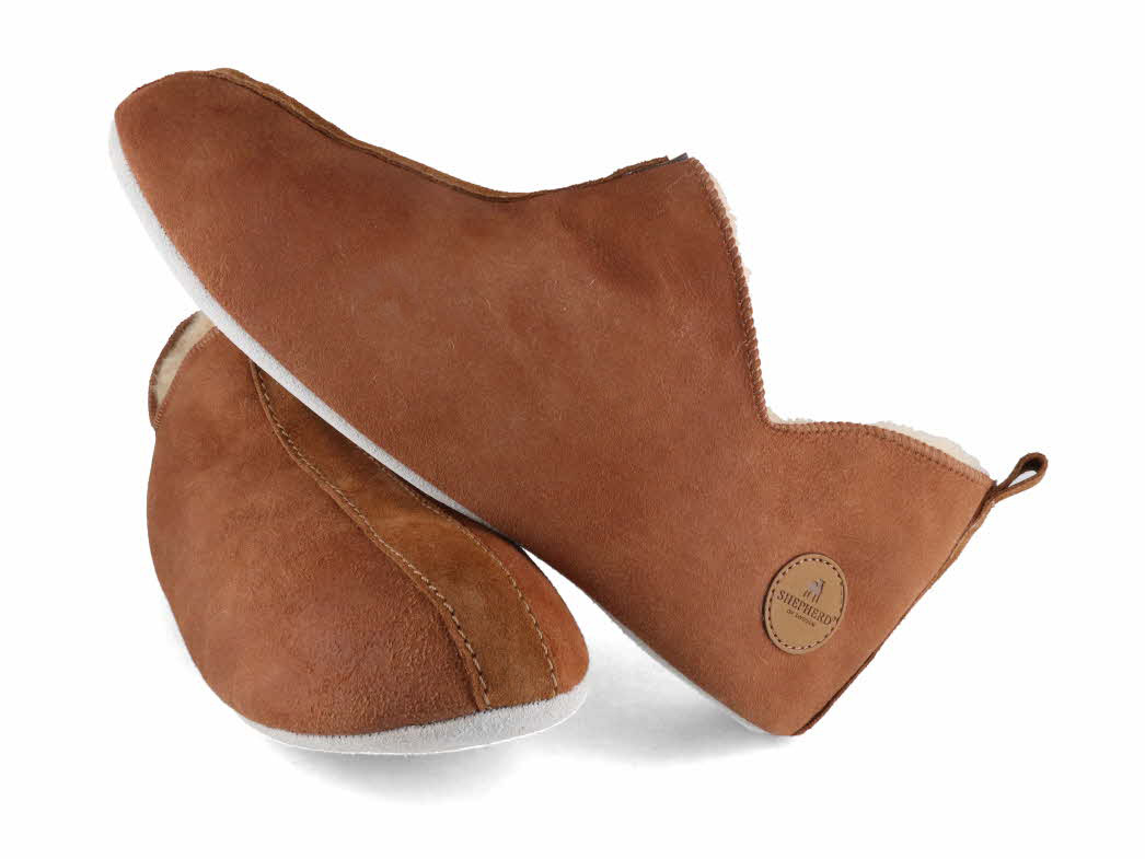 SHEPHERD Sheepskin Slippers Henrik, Antique Cognac | Fr