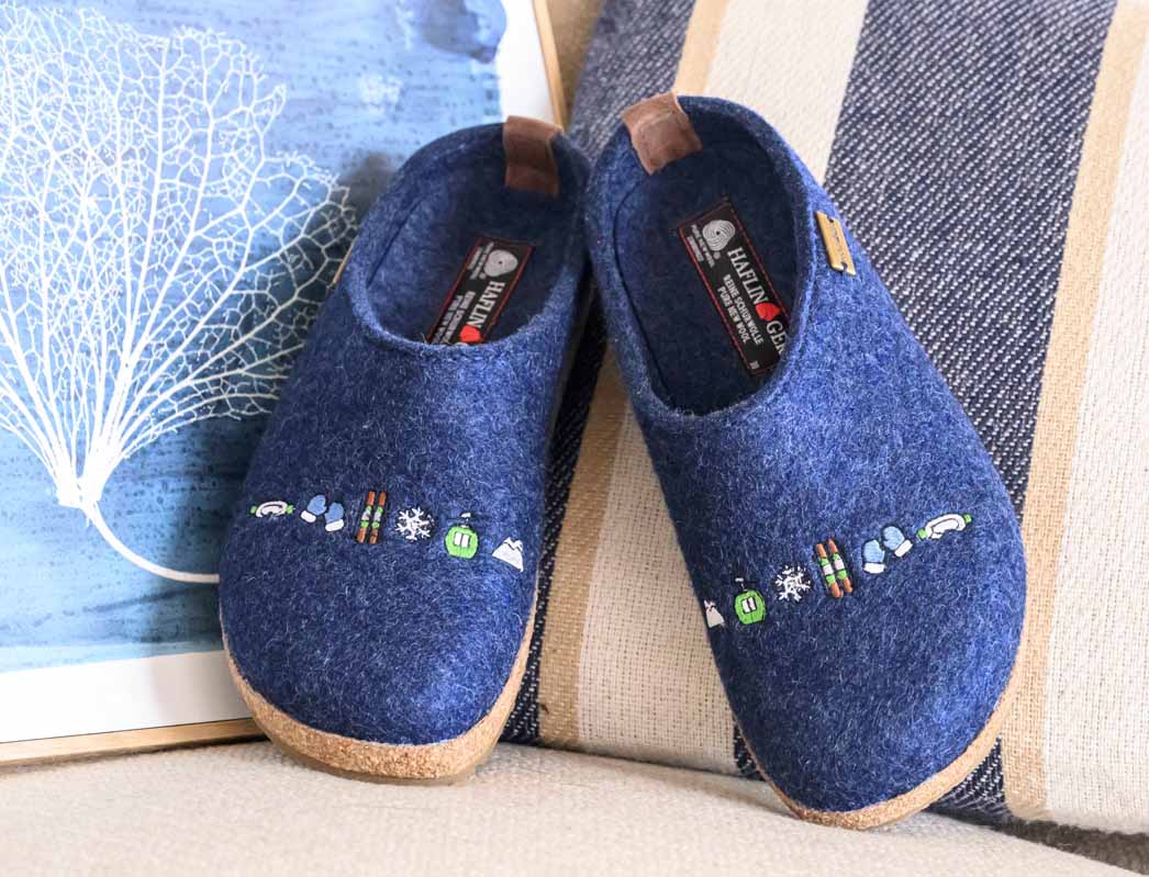 HAFLINGER Felt Slippers | Happiness on the Slopes| blue