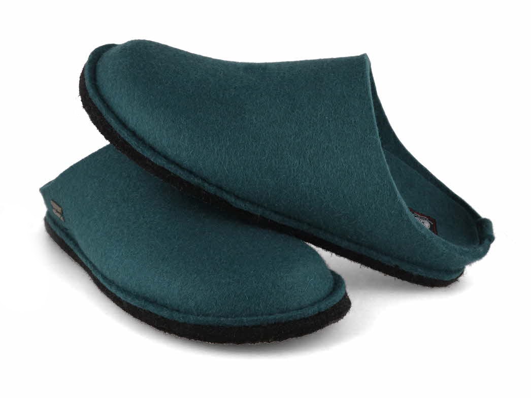 HAFLINGER Unisex Slipper | Flair Soft, Pine Green