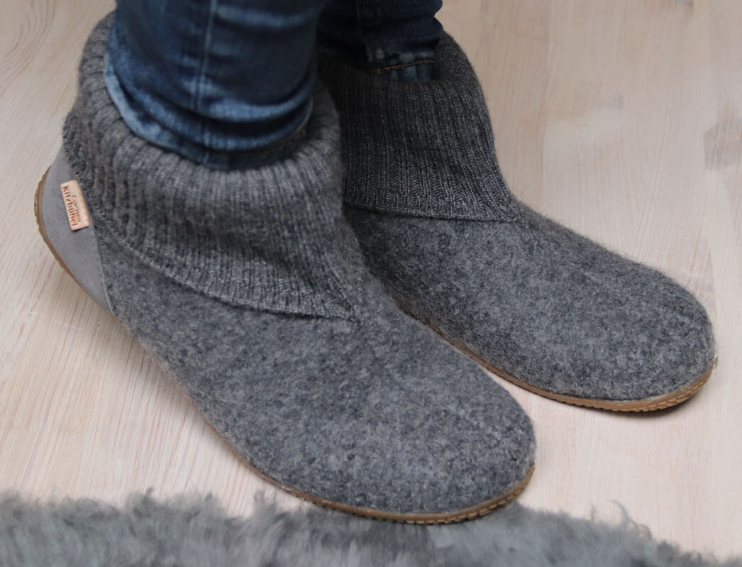 Living Kitzbuehel Unisex Slipper Boots, gray | Express